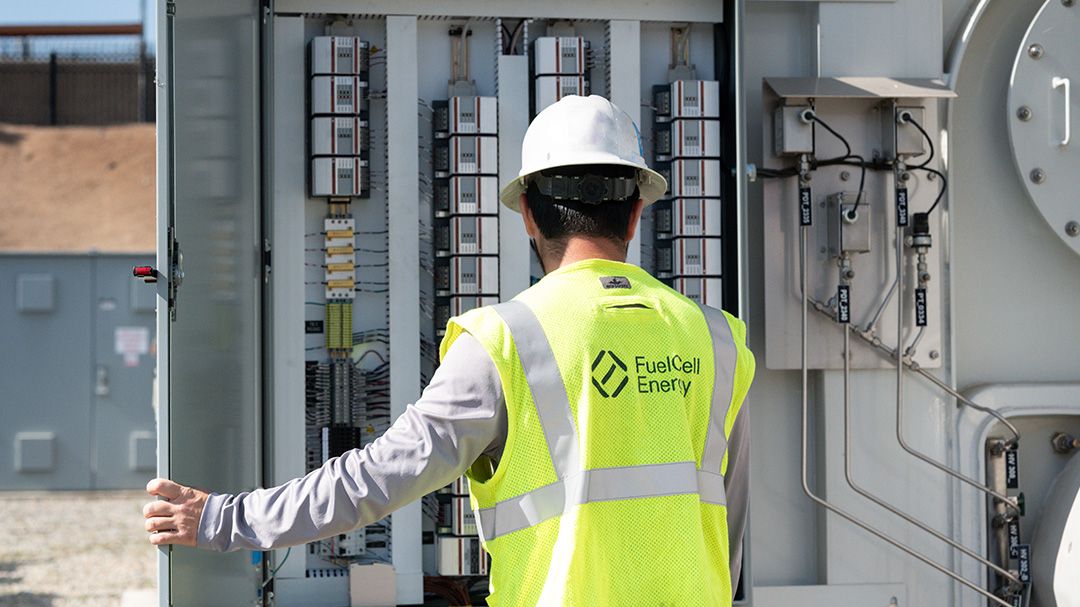 Fuel Cell Combined Heat and Power Systems | FuelCell Energy